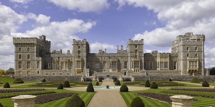 Castles-web